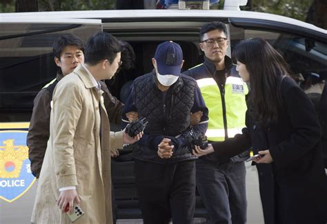 속보 ‘21명 사상 부천 시장 돌진 사고 피의자 구속영장 발부 도주 우려” 속보 ‘21명 사상 부천 시장 돌진 사고 피의자 구속영장 발부 도주 우려”