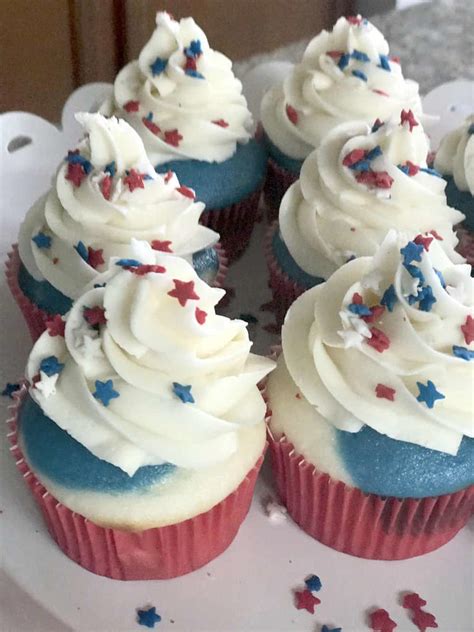 43 Easy Red White And Blue Desserts For Patriotic Holidays