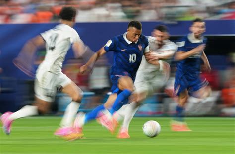Kylian Mbappe Will Stop At Nothing In Pursuit Of Lionel Messis World