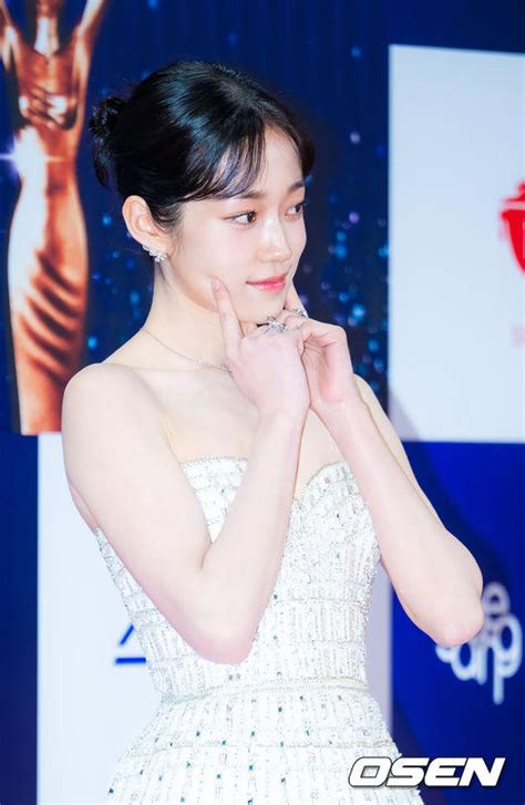 노윤서 예쁘니까 볼콕