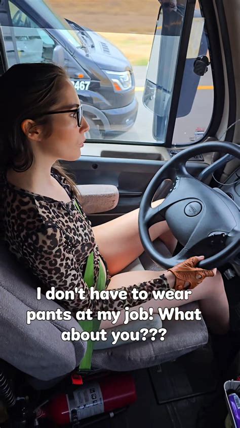 🤭🤭 Its All About Comfort Driving Usatrucking Truckerlife Rika West