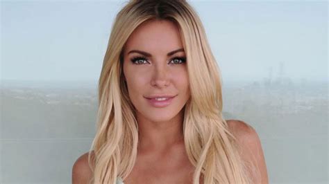 Crystal Harris Reveals She Has Lyme Disease I Have A Long Road Ahead