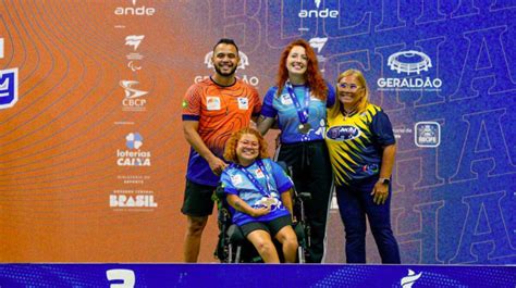 Personagem De Tirinha Do V A Conquista Bronze Em Regional De Bocha