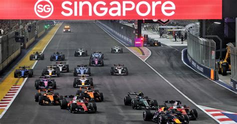 Max Verstappen Akhiri Kutukan Singapura Dengan Kemenangan Telak Liga