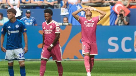 Schalke Unterliegt Real Madrid Beim Arena Jubiläum Klar