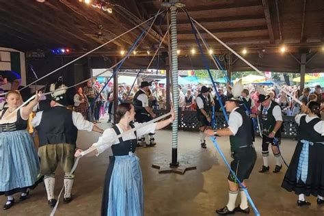 Reading Liederkranz Chosen Oktoberfest In U S BCTV
