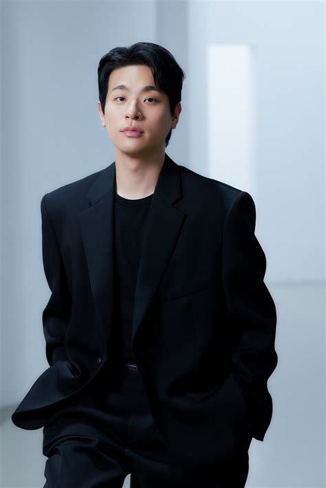 얼굴 박정민 노개런티로 완주한 1인 2역 ‘시각장애인 父에 부끄럽지 않게 영화人