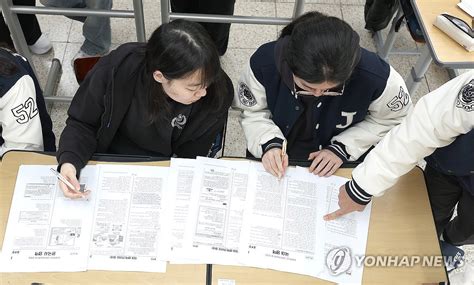 [팩트체크] Ai가 수능 문제 풀어보니…1등은 챗gpt