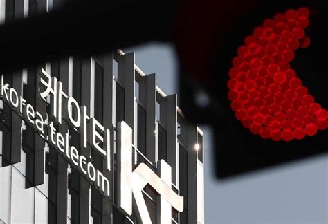 ハッキングを隠し、skt事態では「我々は安全」とアピールして顧客を増やしたkt