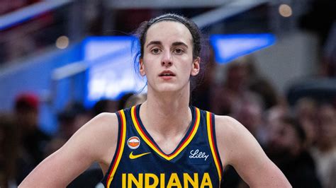 Caitlin Clark Has Wild Explanation For Latest Technical Foul Yardbarker