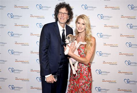 Howard Sterns Former Assistant Sues Claiming Famed Radio Personality