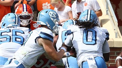 Unc Football Blows Lead Falls To Clemson Score Analysis