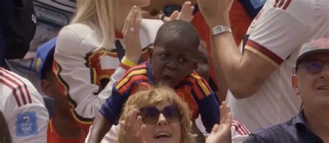El Hermano De Lamine Yamal Se Hace Viral Por Su Celebración De Los