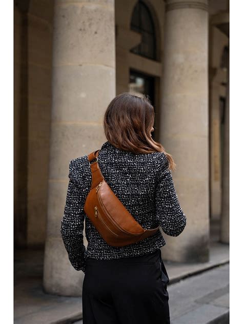 Victor Hugo Paris Leder Gürteltasche Isla in Camel B 40 x H 15
