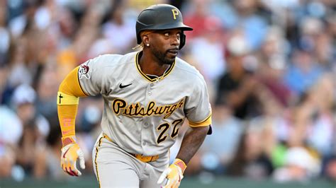 Andrew Mccutchen Signs With Rangers Ending Second Pirates Tenure After