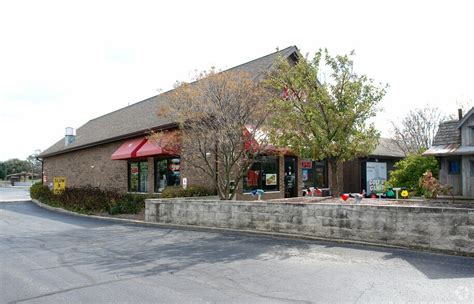 1409 1411 S Eastwood Dr Woodstock Il 60098 Retail For Sale Loopnet