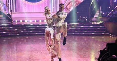 Who Went Home On ‘dancing With The Stars Tonight Season 35 Night 2