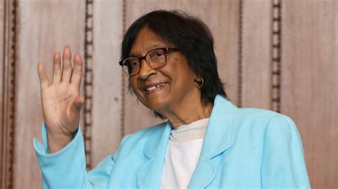 Navi Pillay Seis Hitos Que La Llevaron Al Premio Nobel De La Paz Unotv