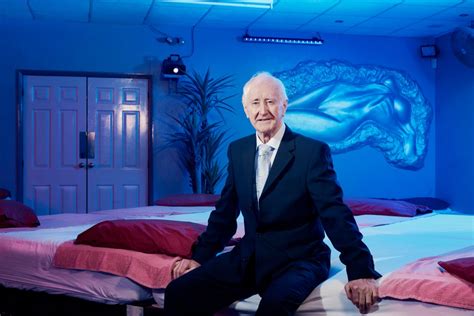 Im A 67 Year Old Swinger Who Loves Throwing Orgies With Blokes In