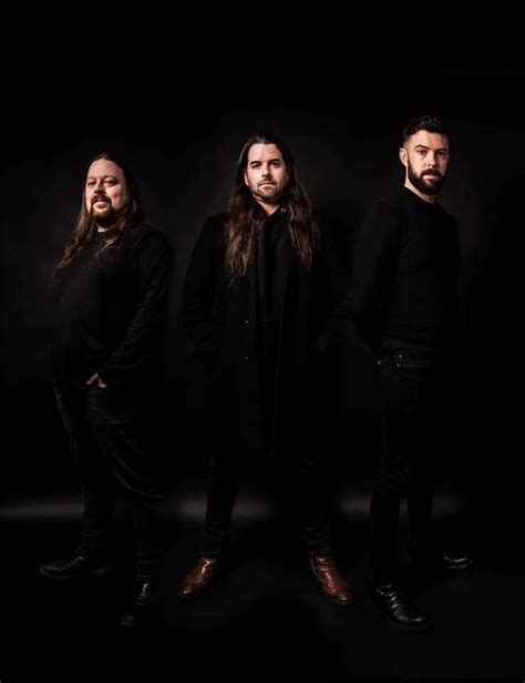 THE ESCAPIST EN ESPAÑOL The Enigma Division LETRAS