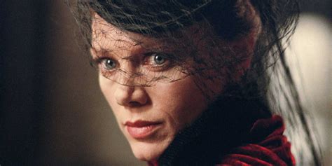 Most Iconic Female Vampires From Movies