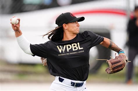 New League Marks Another Major Moment For Womens Pro Baseball