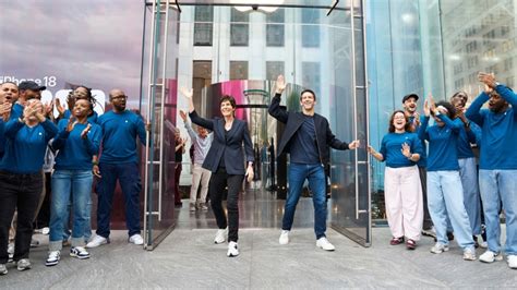 T Mobile Fires Back At Atandts Attack Ads With A New Celebrity Spot Phonearena