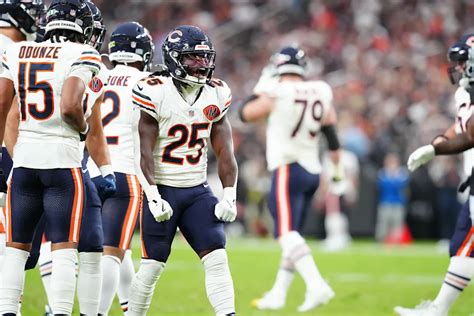 Monday Night Football How To Watch The Chicago Bears Vs Washington Commanders Nfl Game Tonight