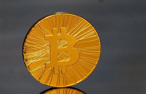 Why Bitcoins Price Is So Volatile Key Factors Explained