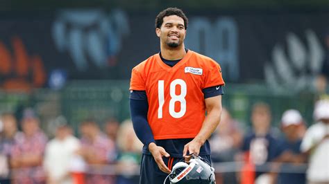 Bears Oc Press Taylor Praises Qb Caleb Williams Vocal Leadership