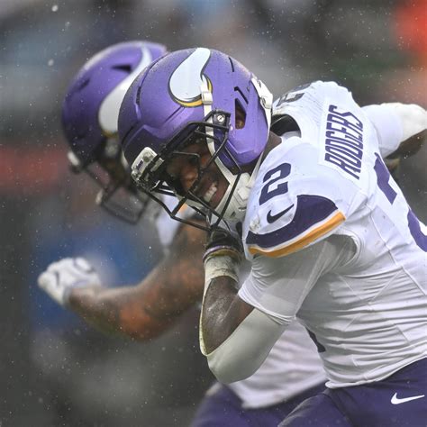 Vikings Bears Inactive Lists For Soldier Field Showdown Bring Me The