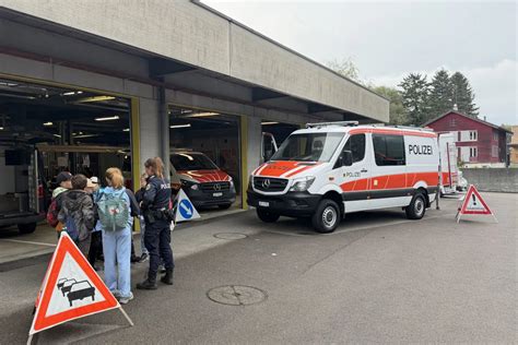 Kanton Uri Kinder Erleben Polizeialltag Aus Nächster Nähe