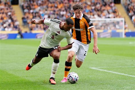 Hull Nečakane Zdolalo Manchester United Carrick „budeme Lepší