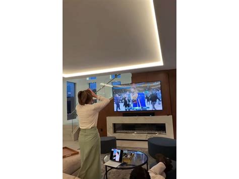 Jennifer Lopez Celebrates Nba Title Win By New York Knicks