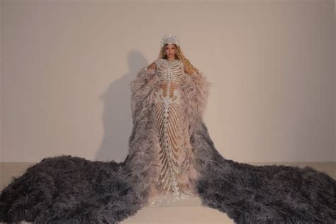 Beyoncés Met Gala Return Highlights Tina Knowles Influence Behind The