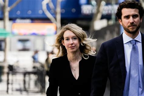 Elizabeth Holmes News Latest Theranos Founder To Surrender To Texas