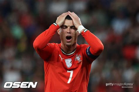 포르투갈 대표팀 호날두 없을 때 더 유연 9 1 승리로 증명 팀 동료 마네는 호날두 내 롤모델 극한의 쉴드