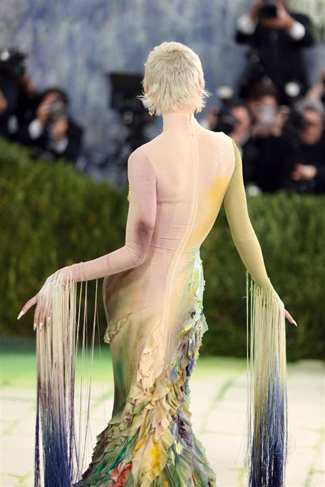 Emma Chamberlain Opens The Red Carpet At Met Gala 2026 In Colorful