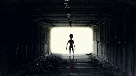 Alien Invasion Phone Alert Hoax Exposes Emergency
