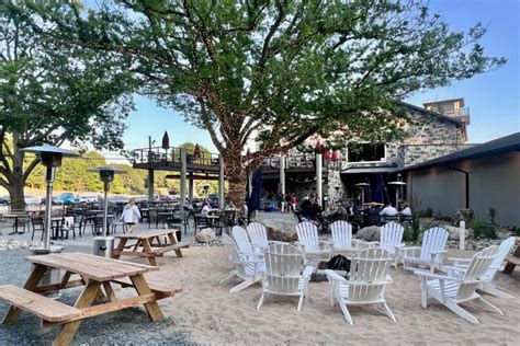 The Best Places To Eat And Drink In Ludington Michigan