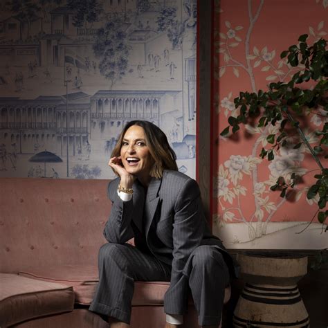 Mariska Hargitays 2026 Has Been Busy Next Up Is Her Emmys Host Gig