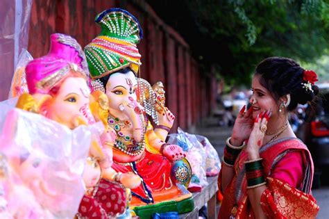 Women Shop For Ganesha Idols Ahead Of Ganesh Chaturthi