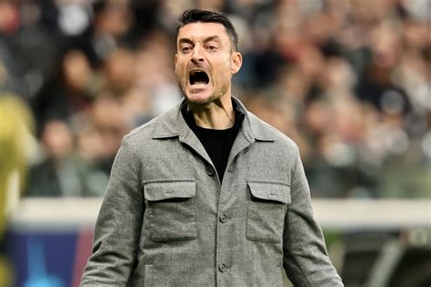 El Eintracht Frankfurt Despide A Albert Riera 104 Días Convulsos Para