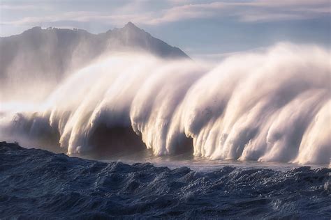 Tsunami Panic Trump Raises Alarm After Massive Pacific Quake P M News