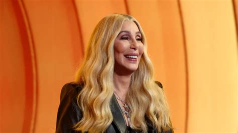 Quote Of The Day Cher On Why She Likes Neutral Colors In The Bedroom