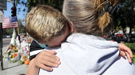 After Thousand Oaks Shooting Hundreds Seek Help At Victims Center