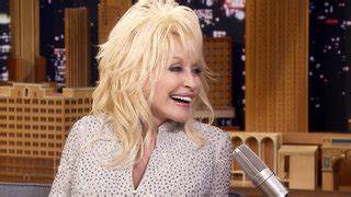 Dolly Parton Surprised Queen Latifah With The Sweetest Gesture