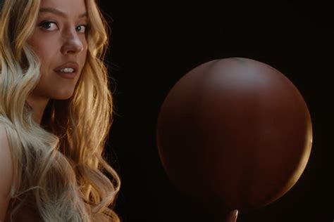 Sydney Sweeney Criticised For ‘sexualised Sports Advert The Independent