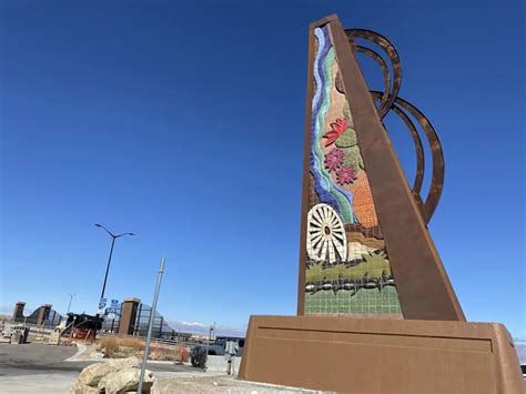 Pueblo Celebrates Completion Of Gateway To The Southwest Art Project
