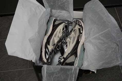 Off White Be Right Back Sneaker Gebraucht in Embrach für CHF 61